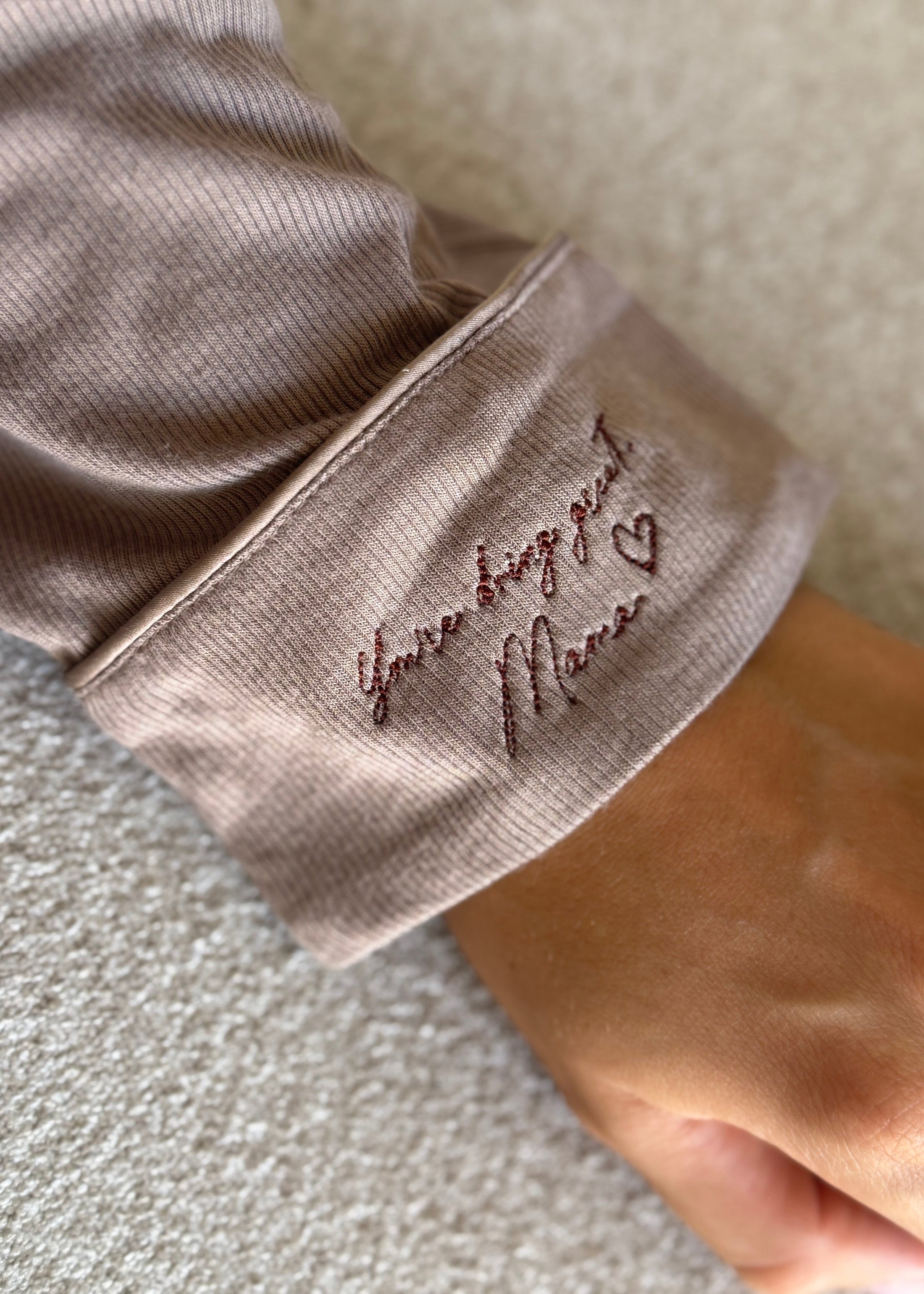 Best Pyjamas for New Mums | Bamboo Sleepwear for Night Feeds – PLUSH ...